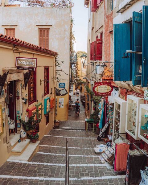 A Digital Nomad Guide to Crete, Greece